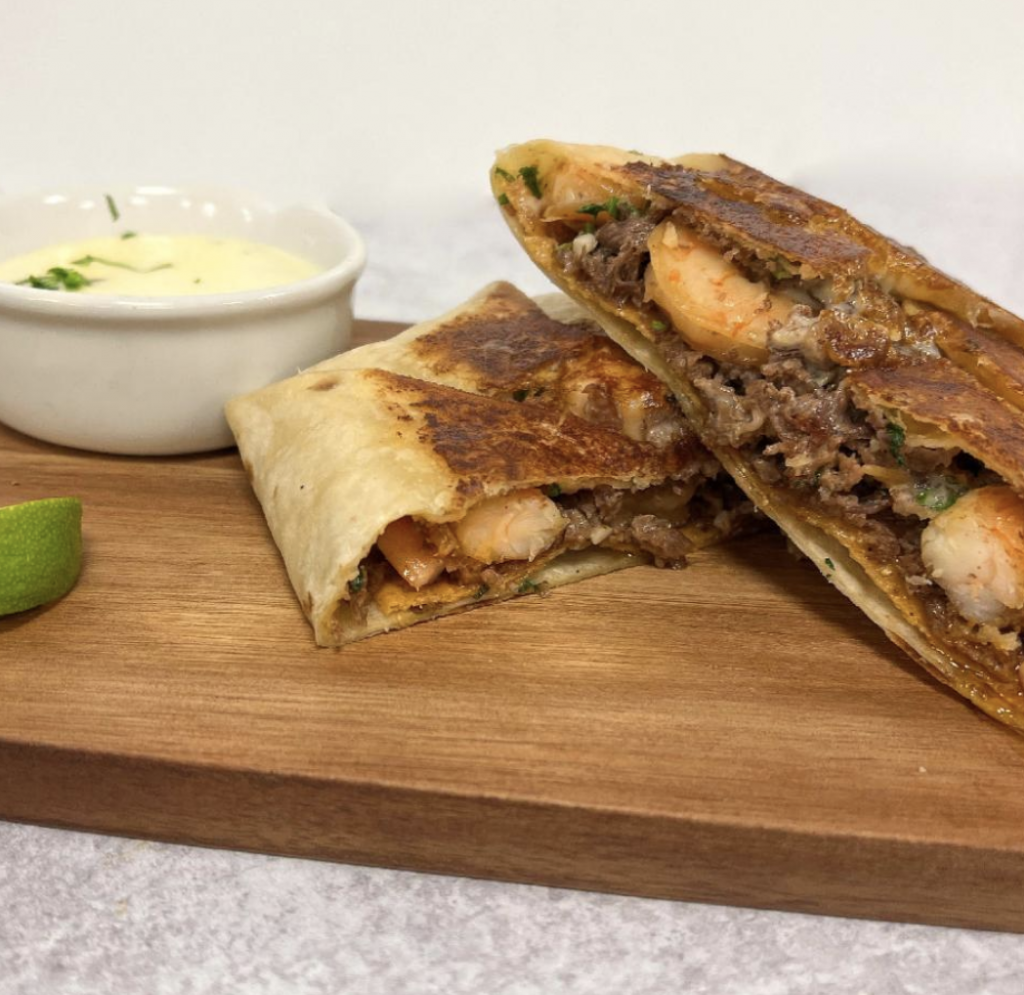 From Asian Inspired Turkey Burgers to Vegan Crab Cakes | Chartwells ...