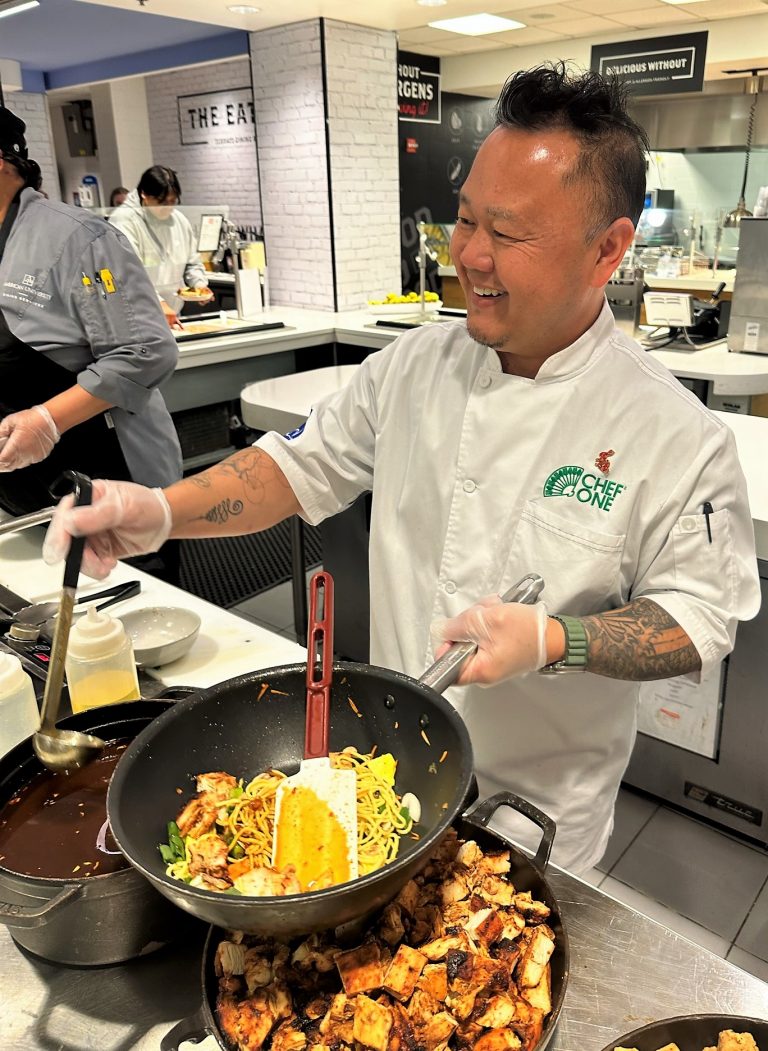 Chartwells Higher Education Partners with Celebrity Chefs - Chartwells ...