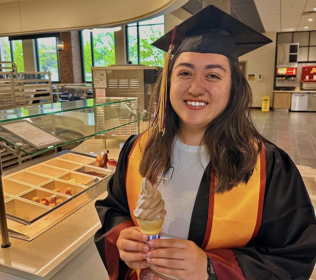 Congratulations to Our 2023 Graduating Interns! - Chartwells Higher Ed